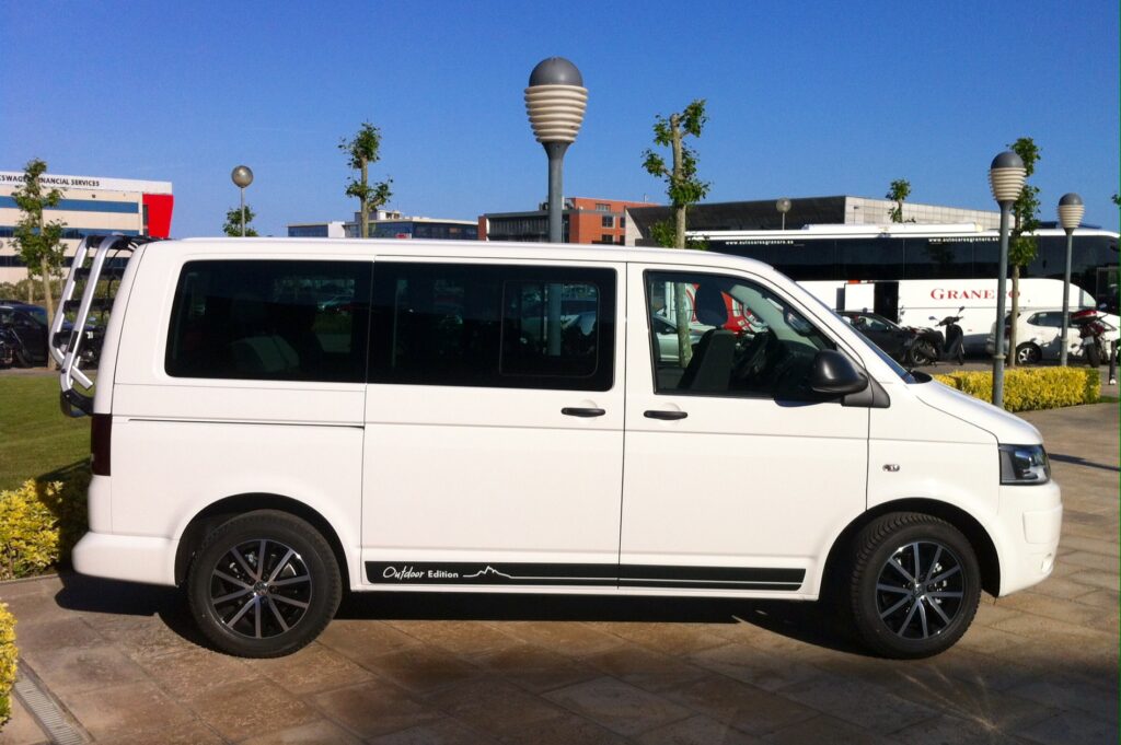 Automotive Graphics | Zenith Graphics